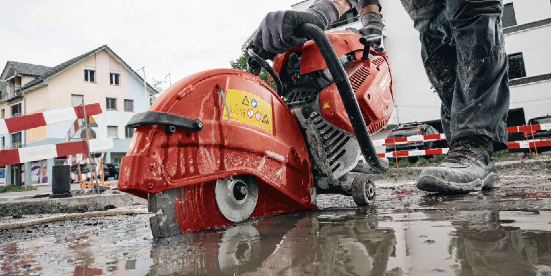 How to create a construction dust control plan - Hilti Australia